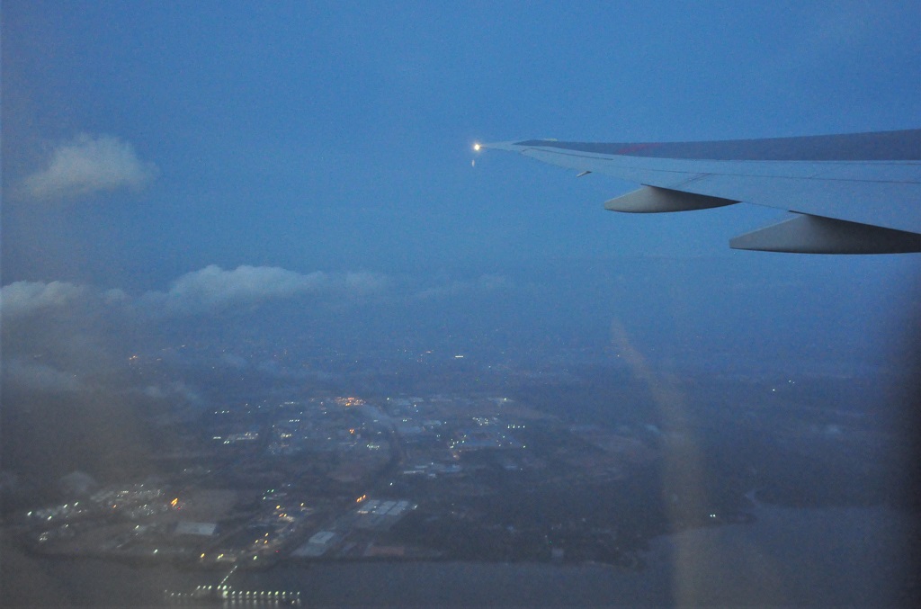 NH802便 シンガポールー成田線搭乗記 プレミアムエコノミーへ突然のアップグレード（2020年2月13日） | 大都会RJSKのブログ