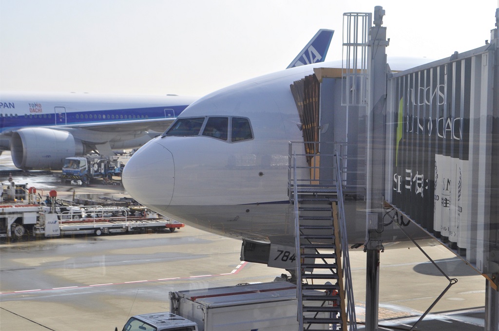 NH802便 シンガポールー成田線搭乗記 プレミアムエコノミーへ突然のアップグレード（2020年2月13日） | 大都会RJSKのブログ