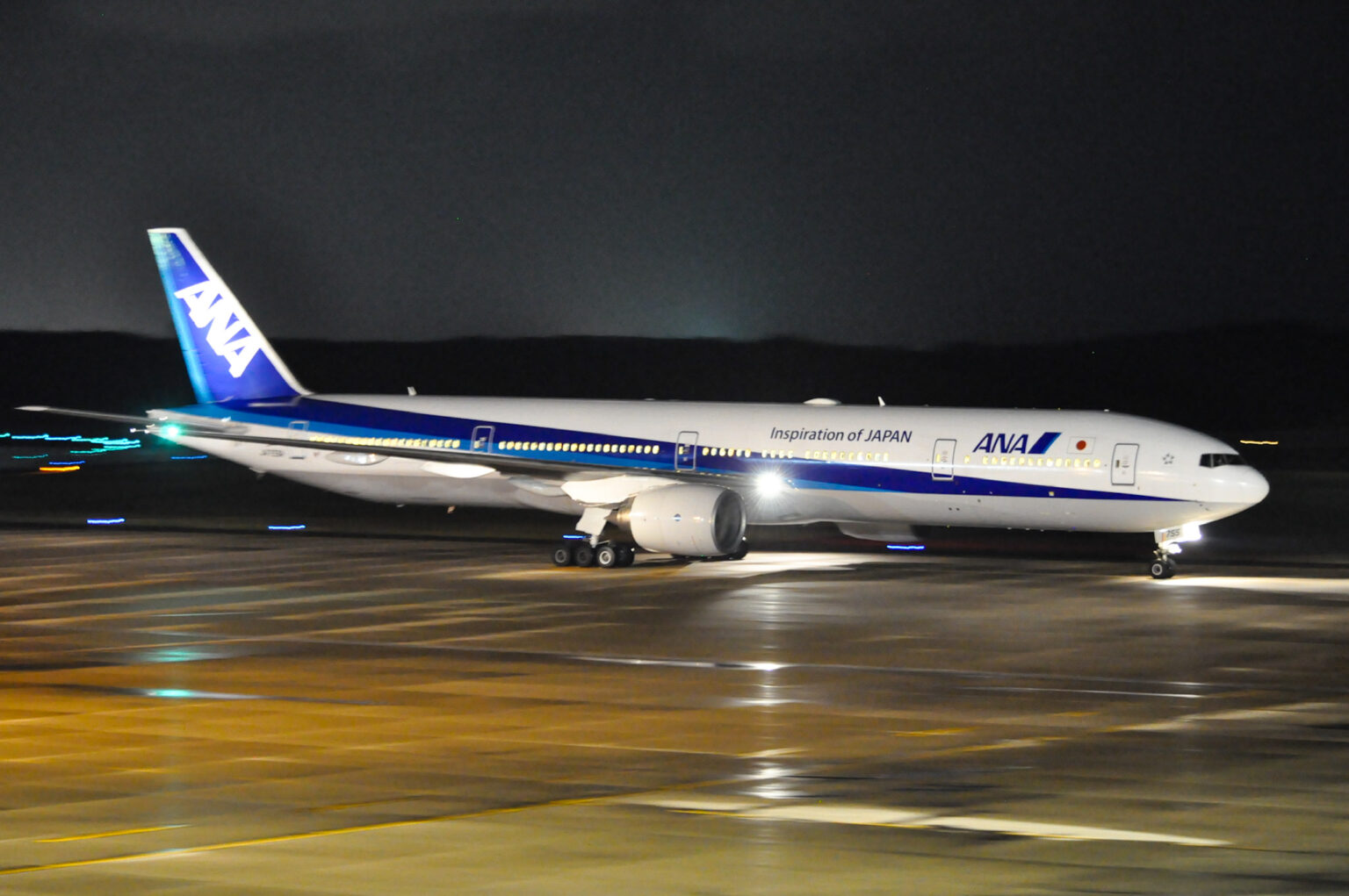 秋田空港×ANA's Boeing 777～再びの定期就航を願って～ | 大都会RJSKのブログ