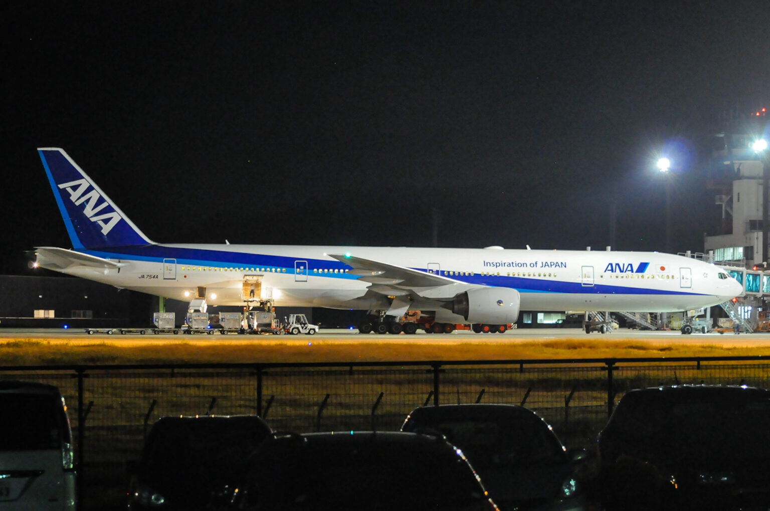 秋田空港×ANA's Boeing 777～再びの定期就航を願って～ | 大都会RJSKのブログ